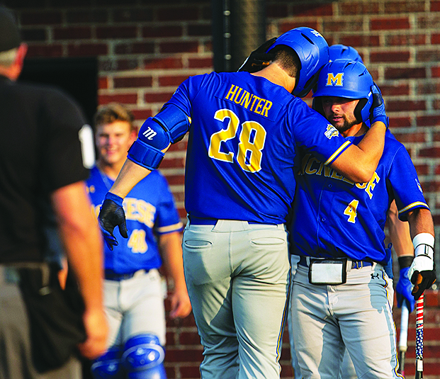 Cowboys in SLC semis, advance to bracket championship | American Press