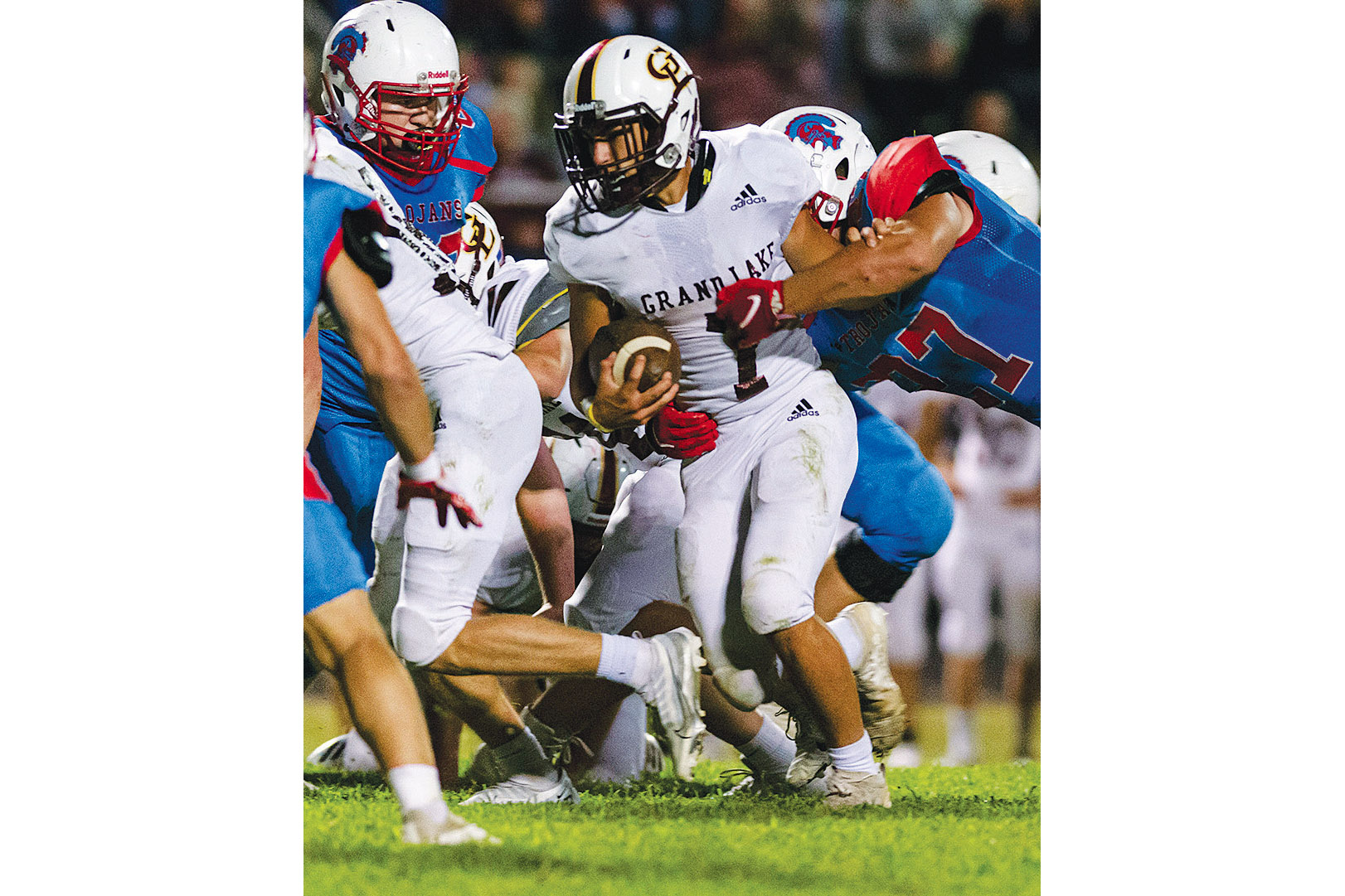 Grand effort: Hornets ground out win | American Press