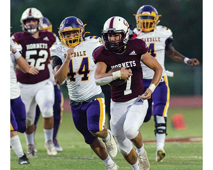 Staying grounded: Unbeaten Hornets, Trojans rely on running game ...