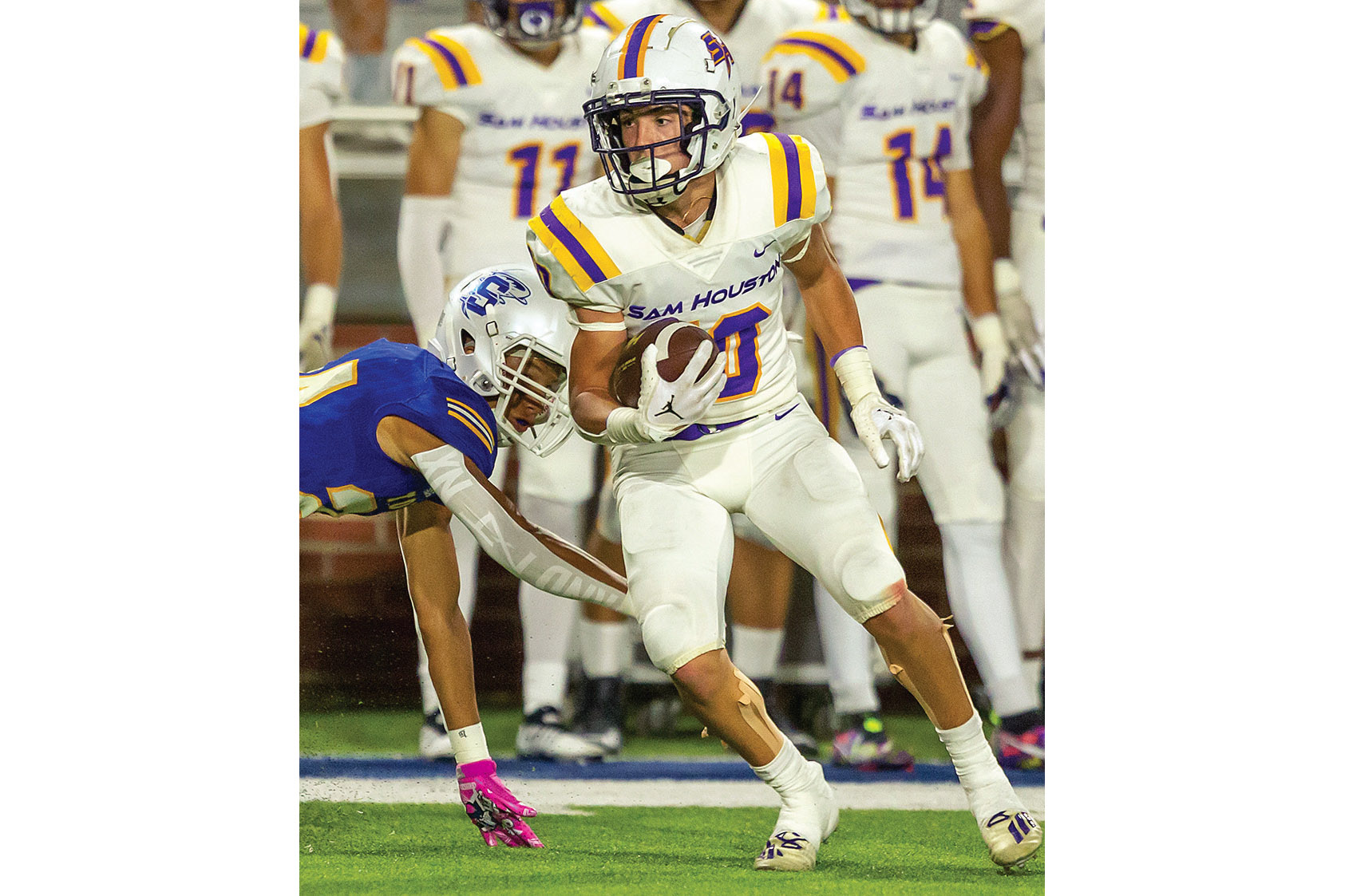 Stout comeback, QB leads Broncos past Tors | American Press