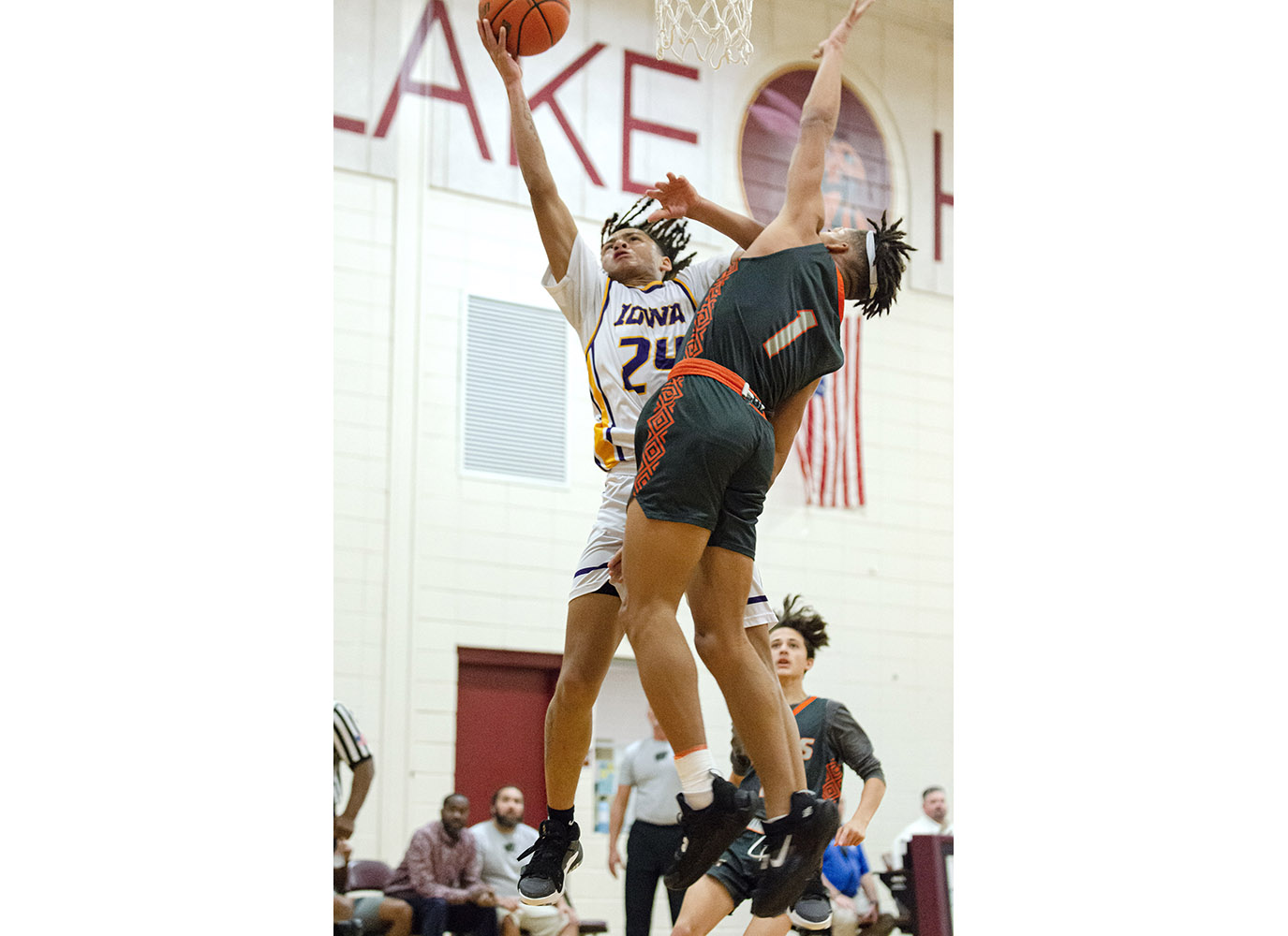 Iowa wins Grand Lake tournament, improves to 7-0 | American Press