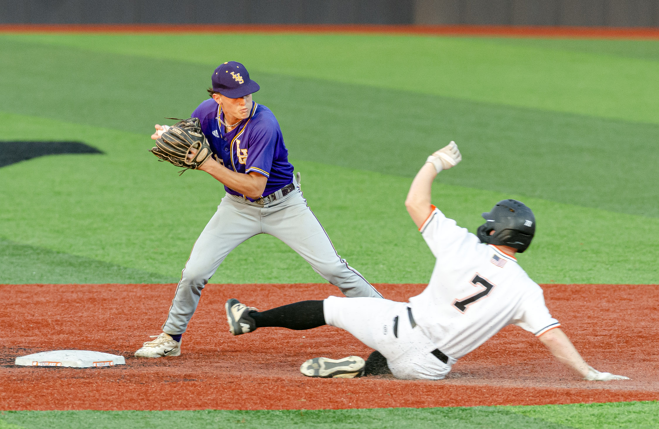 PHOTO GALLERY: Iowa blanks Westlake 1-0 - American Press | American Press