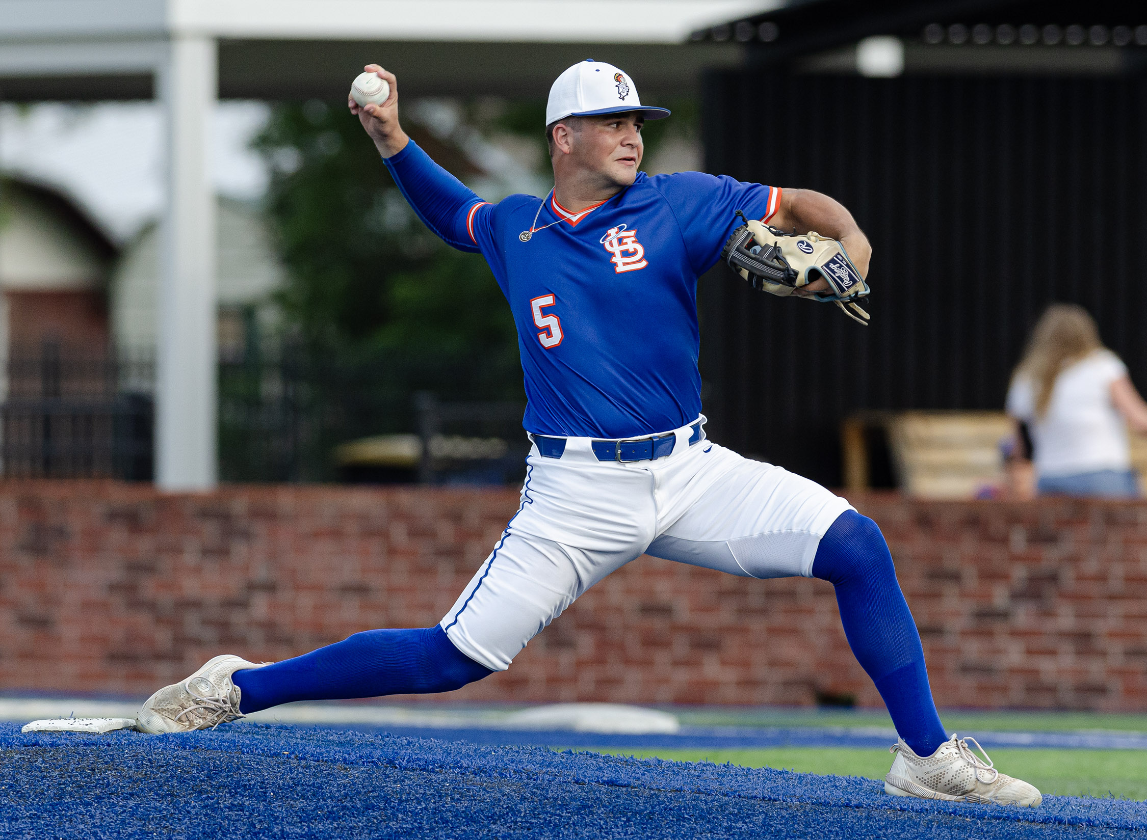 PHOTO GALLERY: St. Louis blanks Iowa in District 3-3A game | American Press