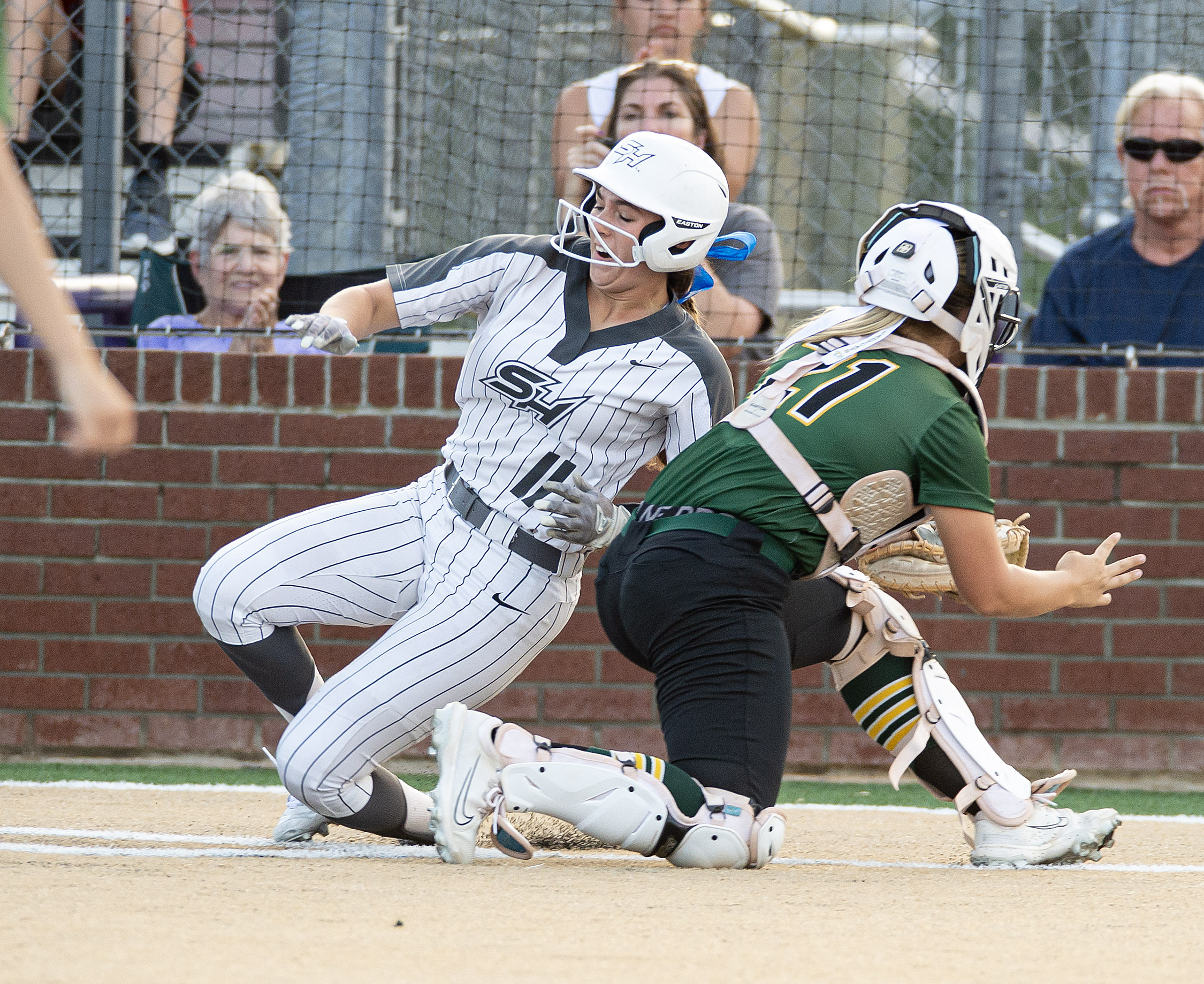 Broncos return to state tournament - American Press | American Press