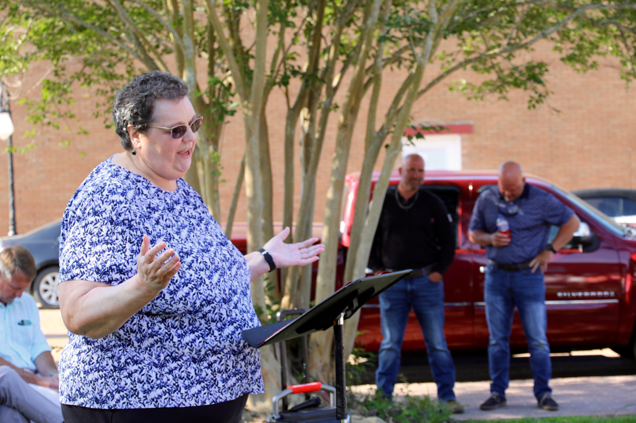 PHOTO GALLERY: National Day of Prayer - American Press | American Press