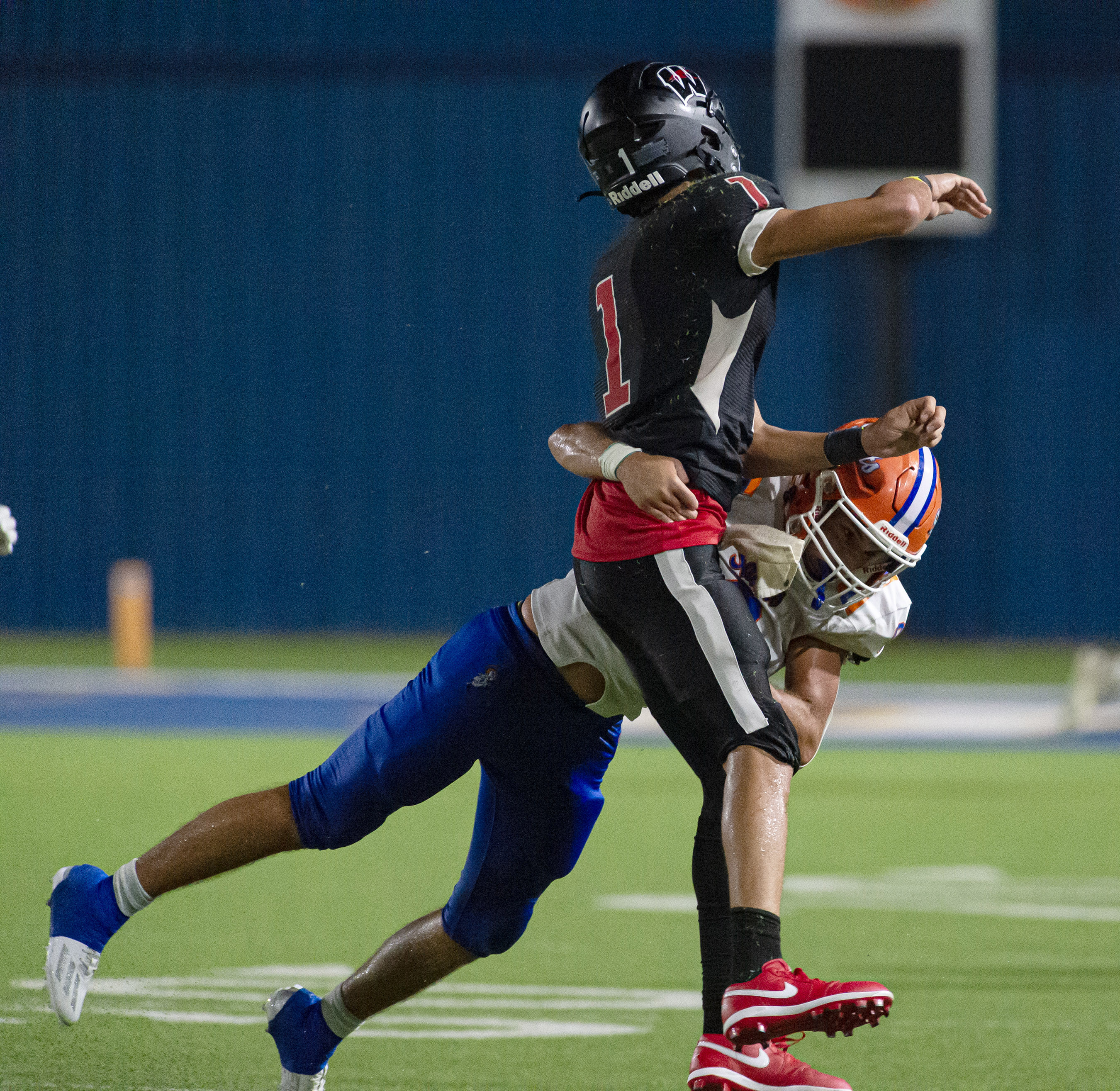 Brick wall: Montet, Nugent backbone of St. Louis’ stalwart defense ...