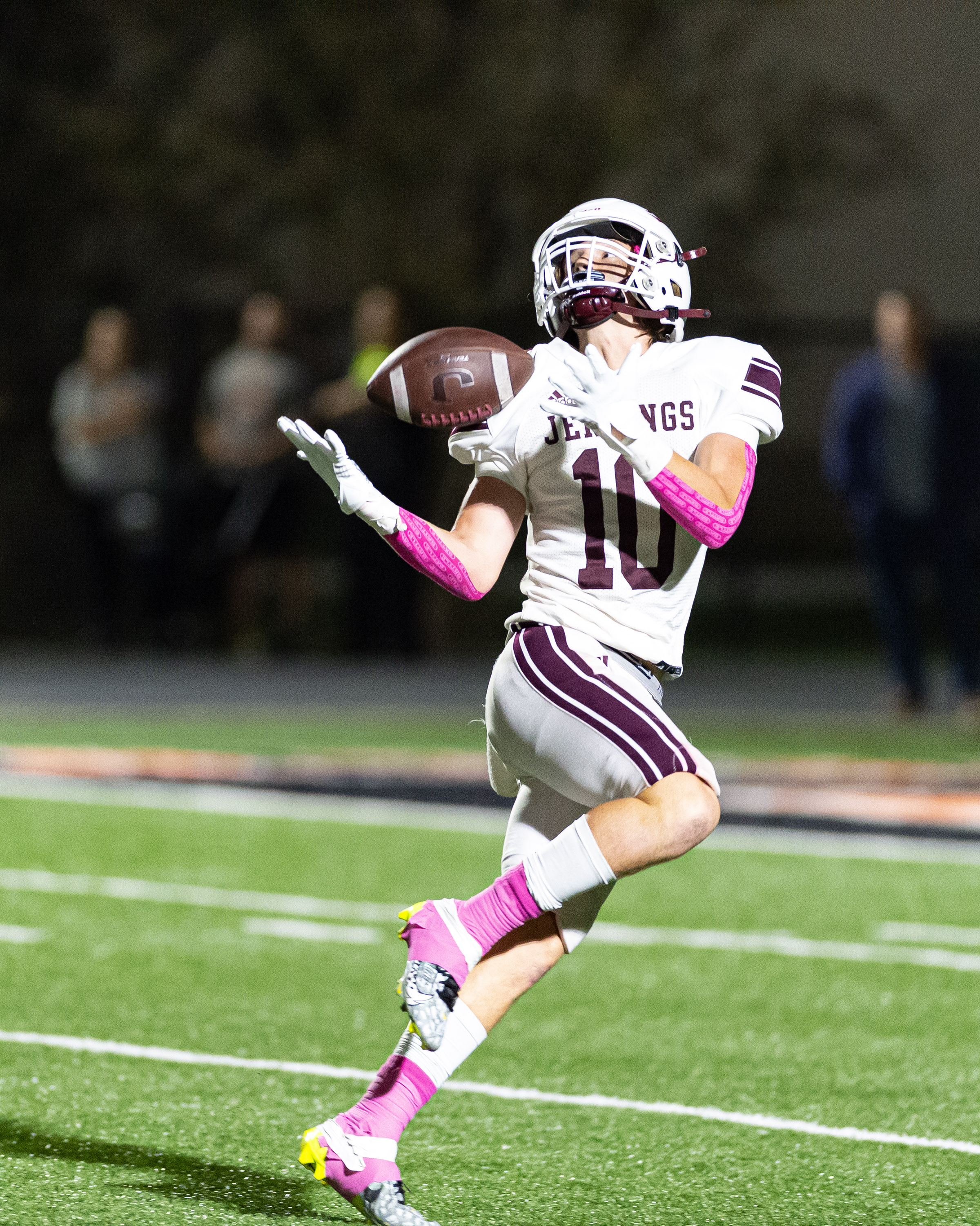 PHOTO GALLERY: Zeno runs for 192 yards, Jennings beat Westlake 49-8 ...