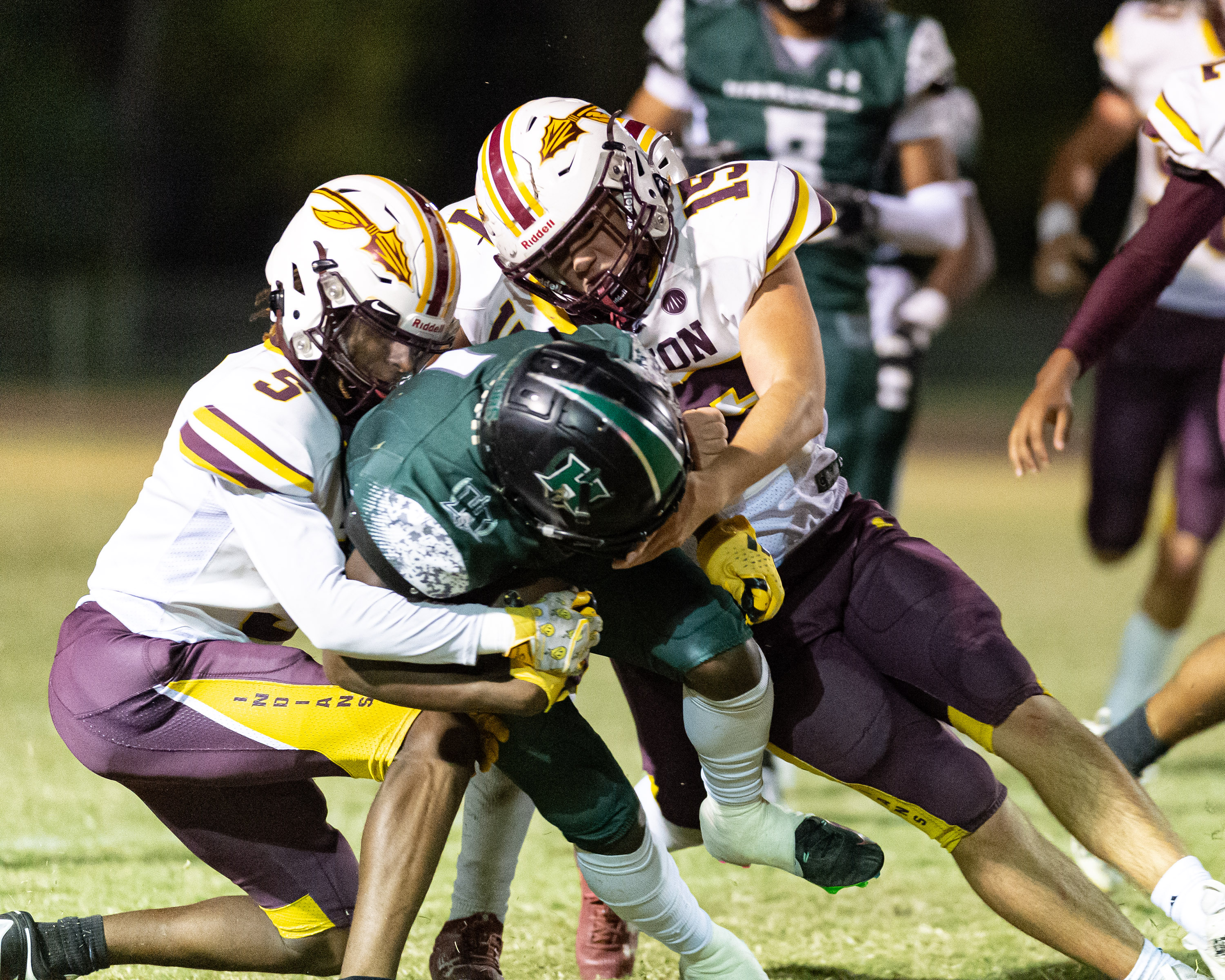 PHOTO GALLERY: Elton heads into playoffs with win over Hamilton ...