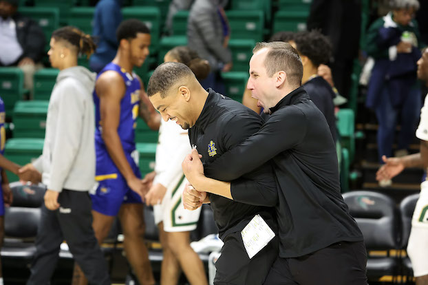 Standup stand-ins: Chambers, Hamilton led Cowboys to fast start ...