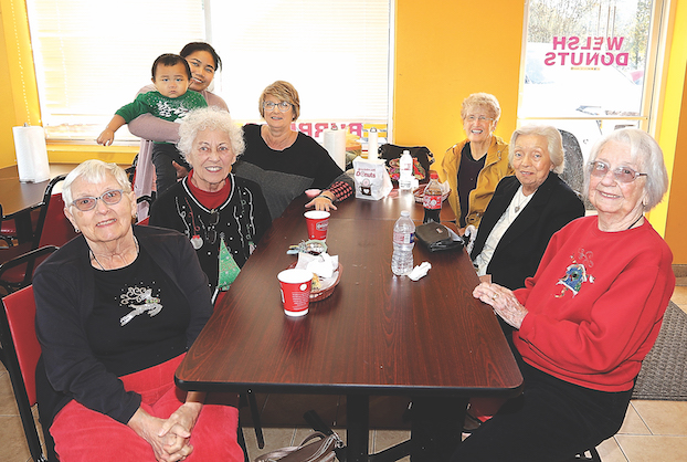 Welsh group ‘adopts’ owners of donut shop from Cambodia | American Press