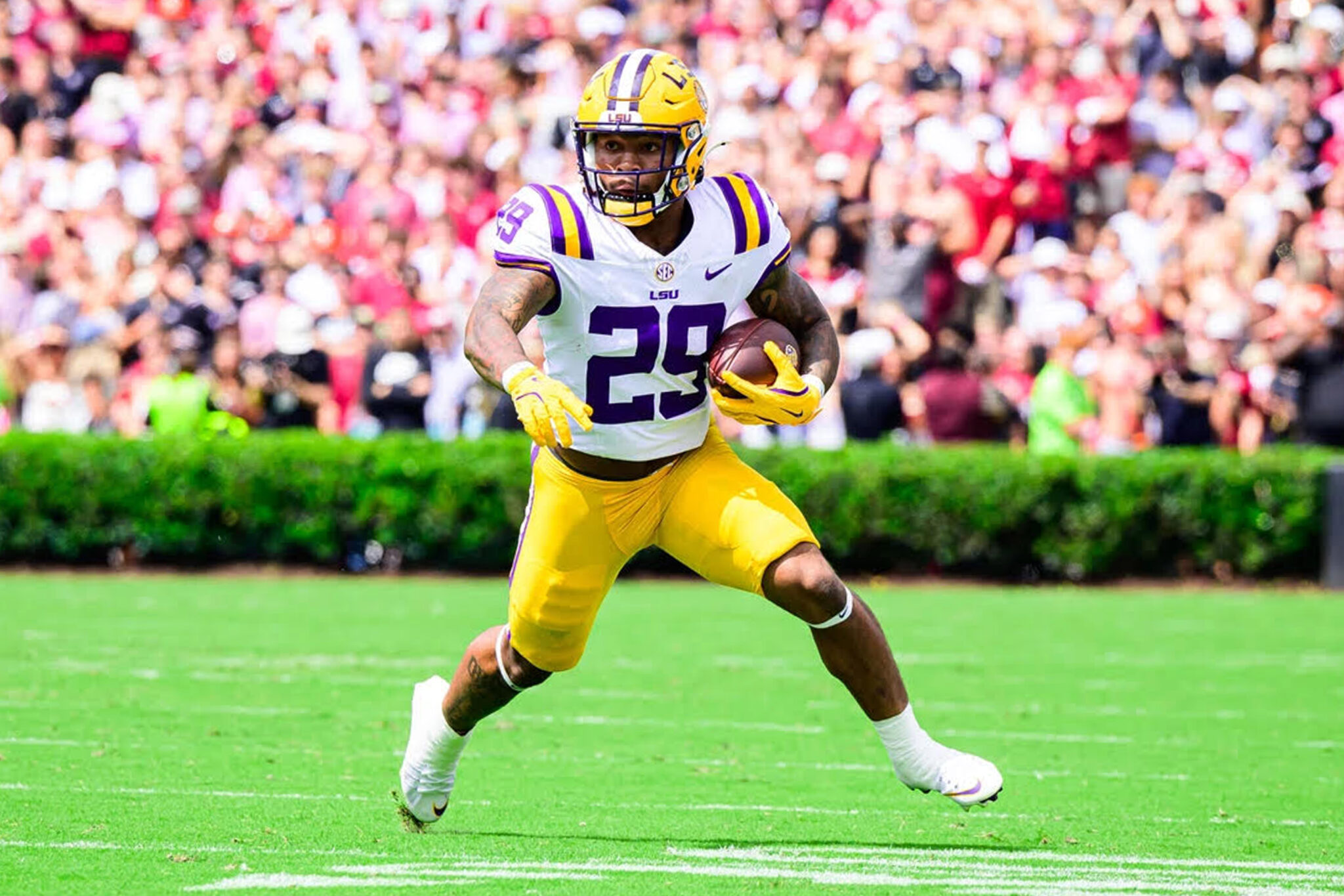 Durham has LSU feeling grounded, delivers what Kelly’s looking for ...